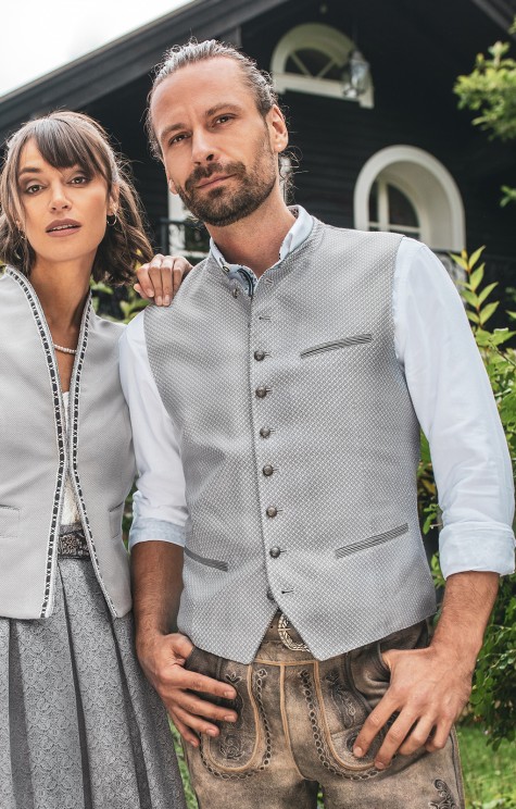 Trachtenwesten für Herren kaufen | Alpenclassics